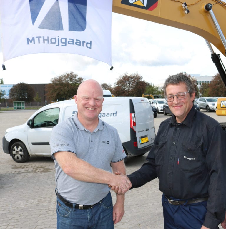 Cat 330 gravemaskine med ny teknologi forbedrer maskinfører Stig ...