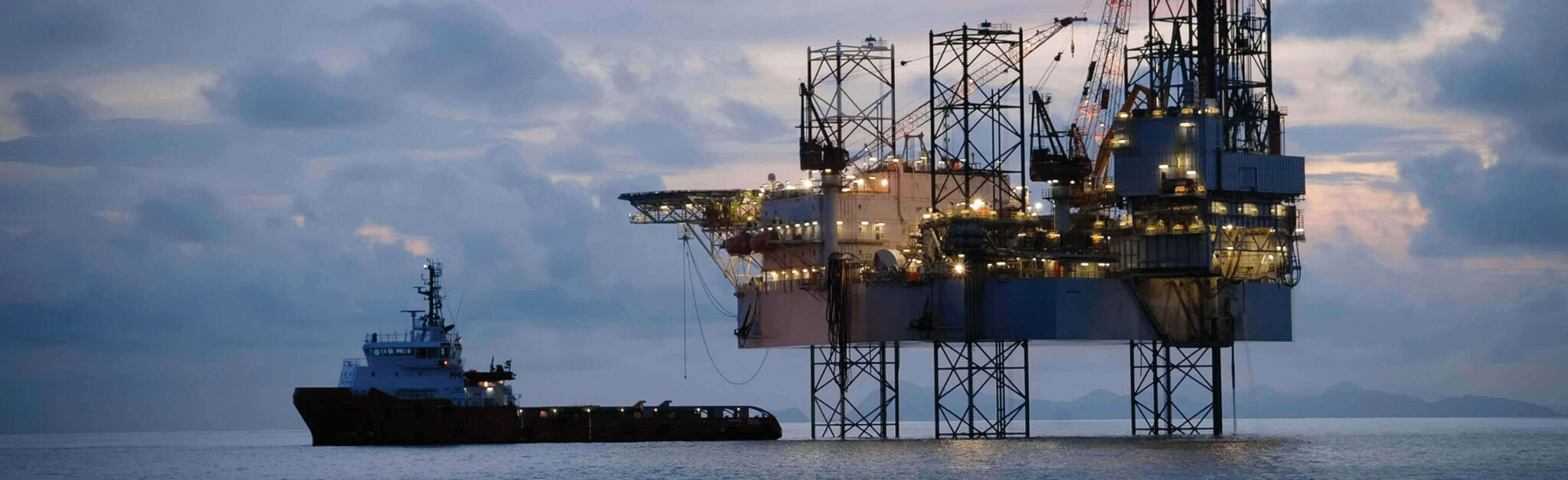 Products for the Oil & Gas Industry - Zeppelin CAT DK