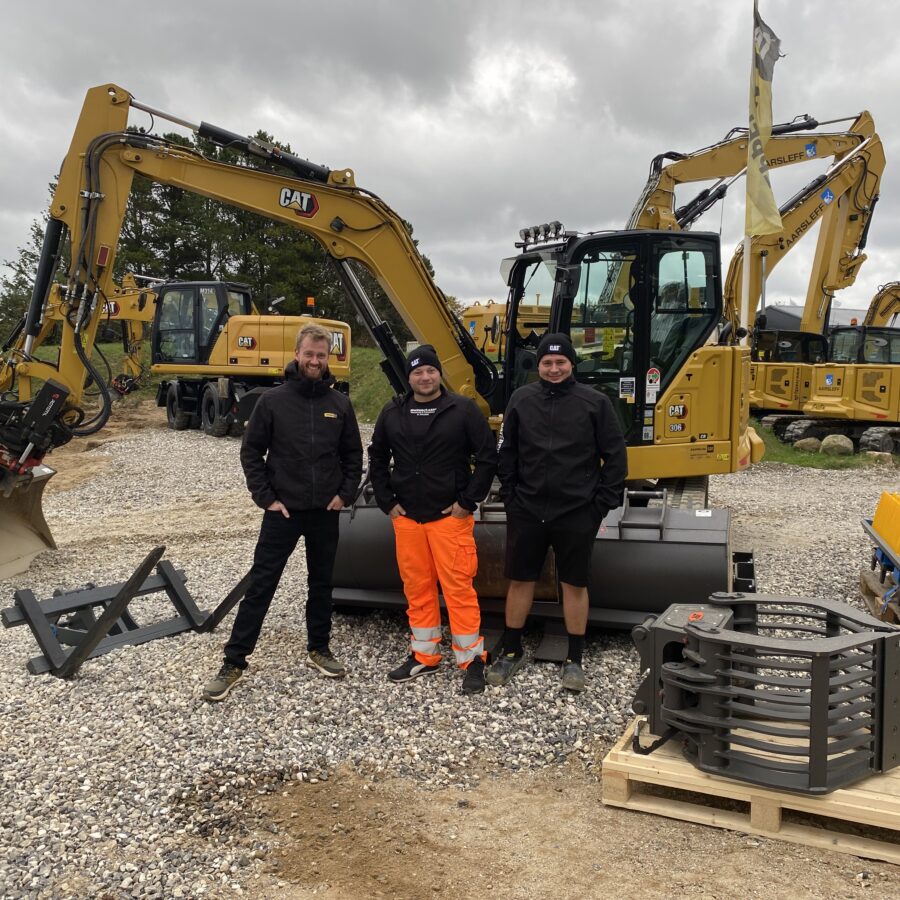 Kontakt os - Zeppelin CAT DK